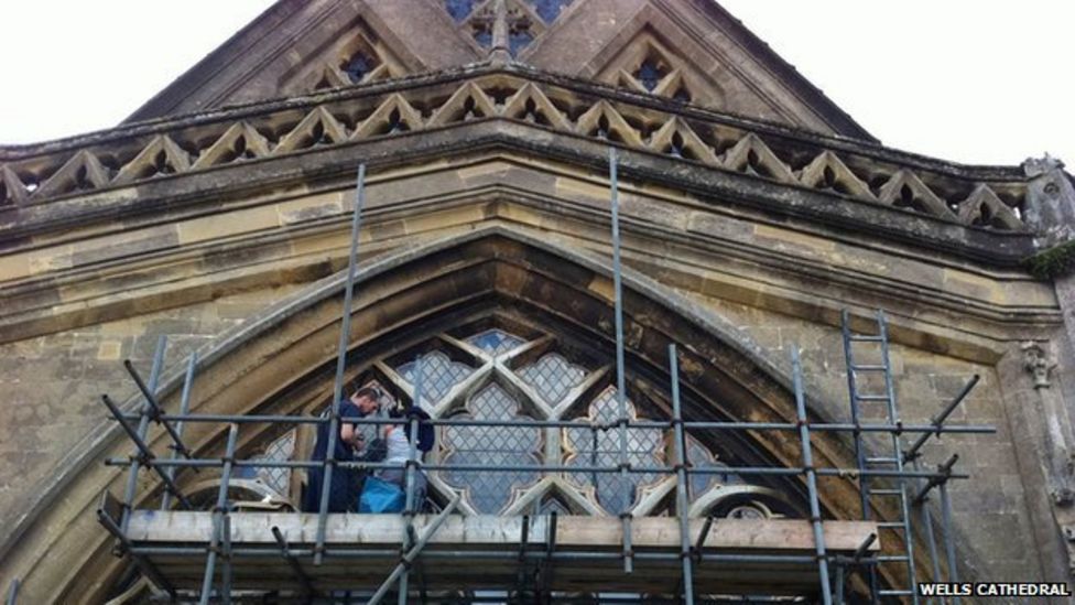 Wells Cathedral's Jesse window project completed - BBC News