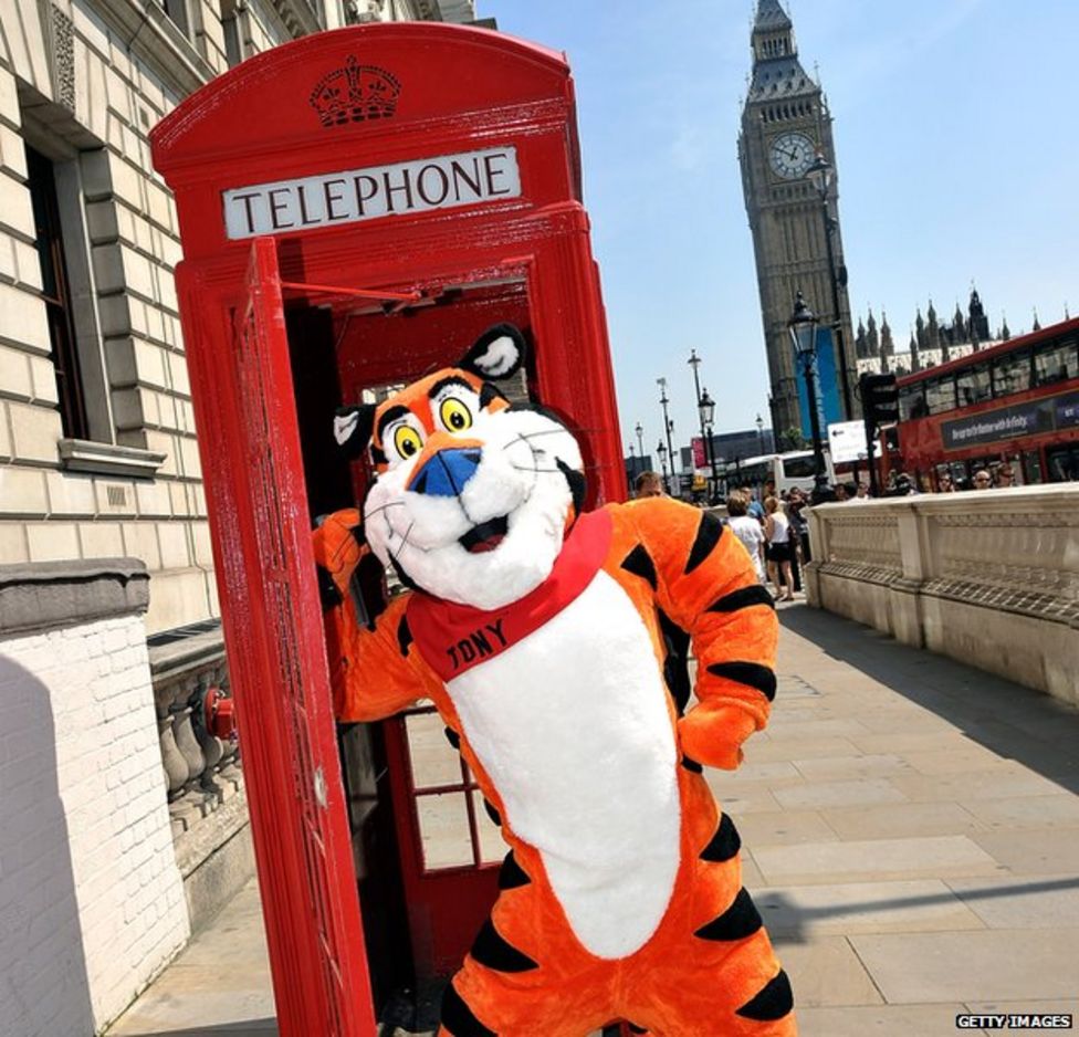 What does the 'Paris tiger' look like? - BBC News