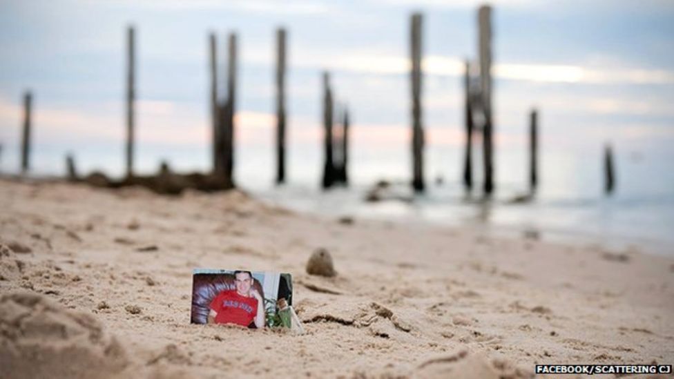 The man whose ashes are scattered in more than 100 countries - BBC News