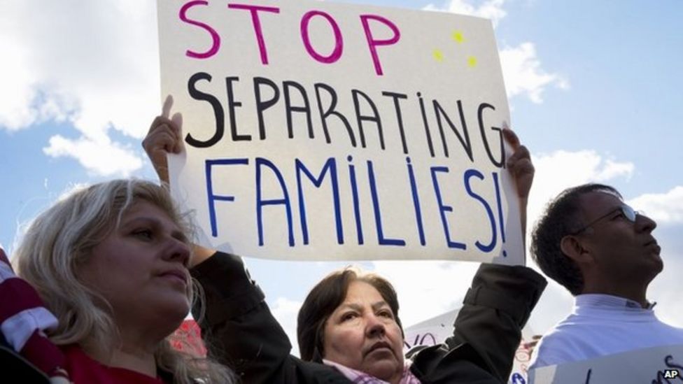 Barack Obama defends US immigration reform pledge - BBC News