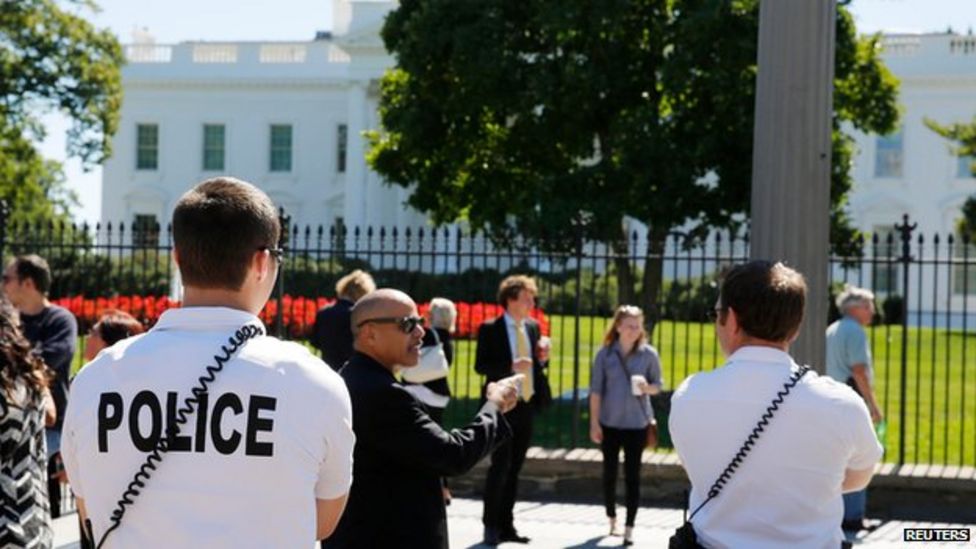 White House intrusion: Report details security lapses - BBC News