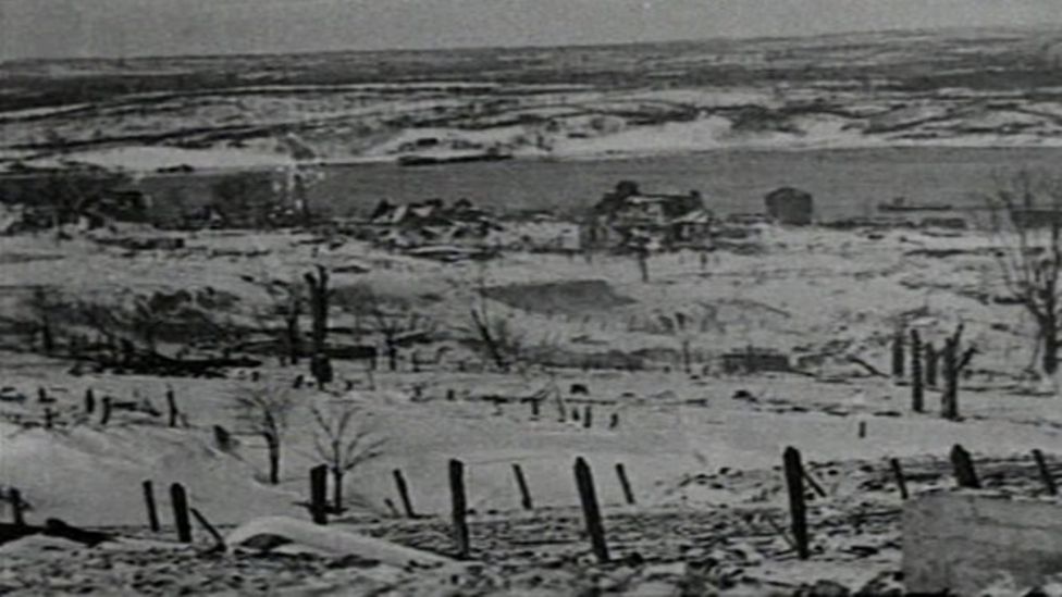 World War One Halifax explosion: Unseen pictures revealed - BBC News