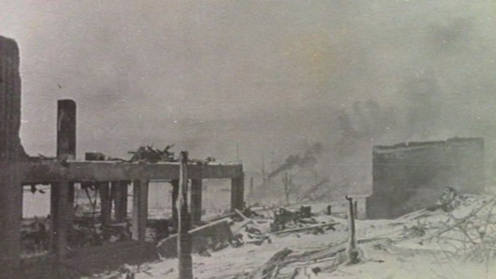 World War One Halifax explosion: Unseen pictures revealed - BBC News