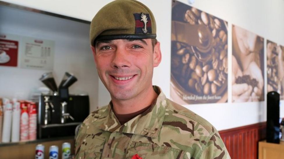 Pirbright barracks rebuilt for Welsh Guards' arrival - BBC News