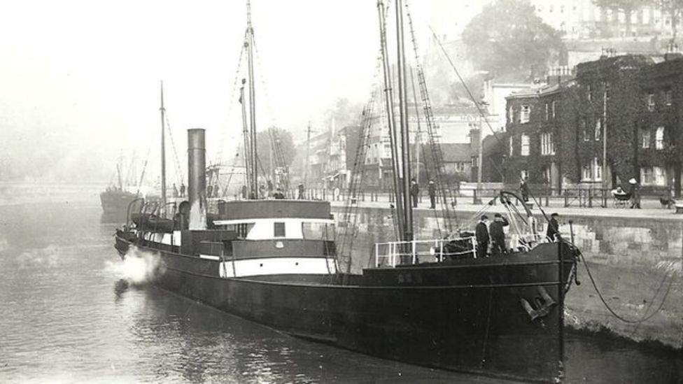 Cushendall marks anniversary of SS Gem sinking - BBC News