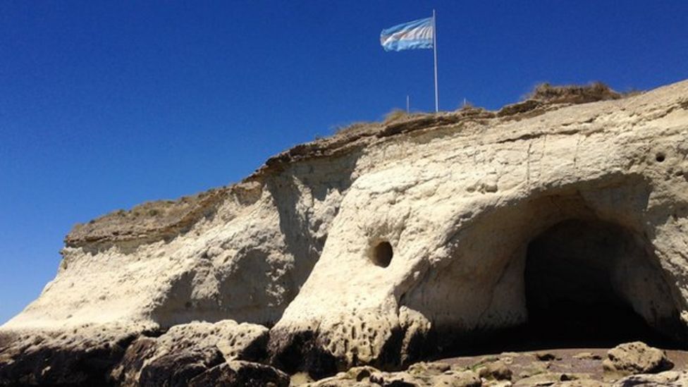 Gwireddu breuddwyd yn y Wladfa - BBC Cymru Fyw