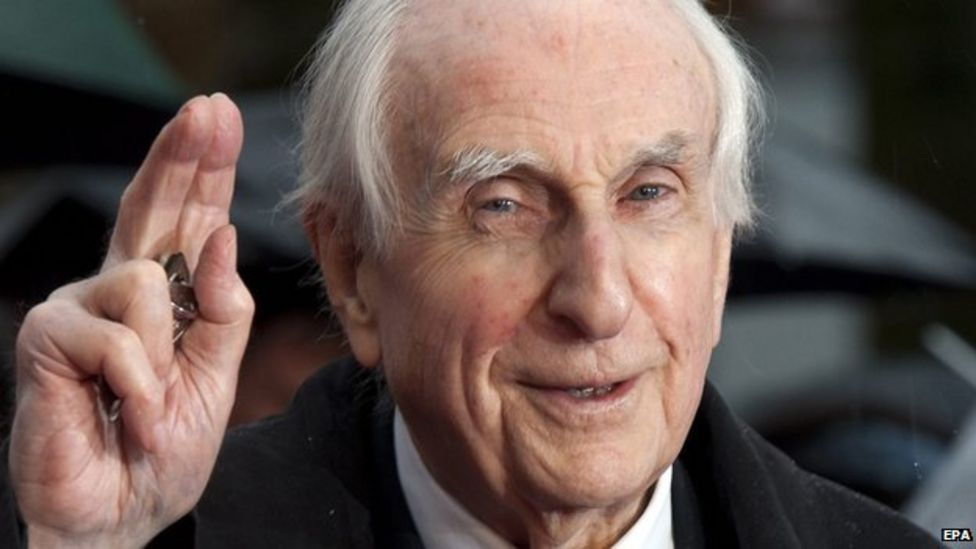 The story behind Paddington's calypso songs - BBC News