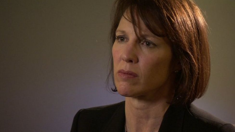 Breck Bednar murder: Body photos 'circulated by killer' - BBC News