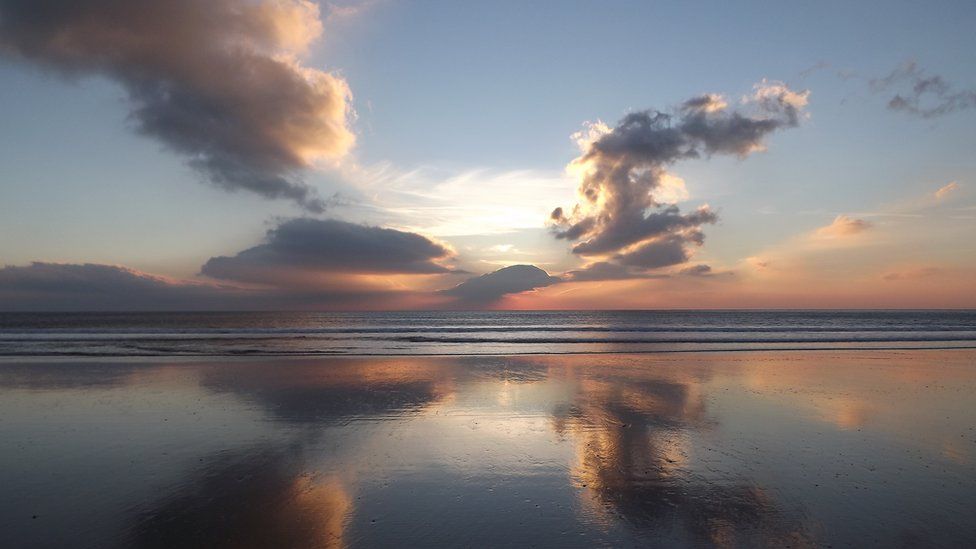 Your Pictures: Photos from Wales - BBC News