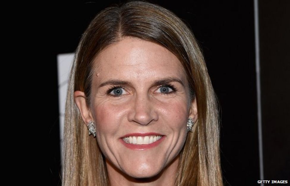 McCain sparks US-Hungary diplomatic row over Orban - BBC News