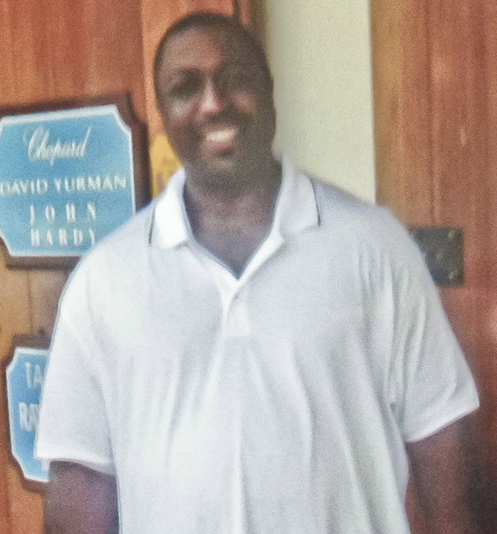 Freddie Gray death: Protesters highlight other police deaths - BBC News