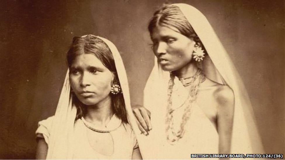 Dressing the Indian woman through history - BBC News