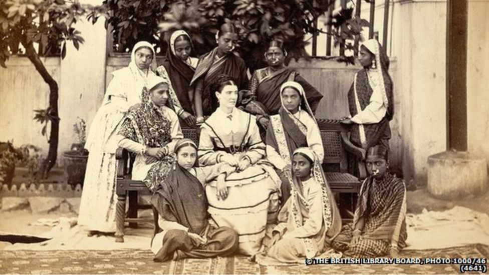 Dressing the Indian woman through history - BBC News