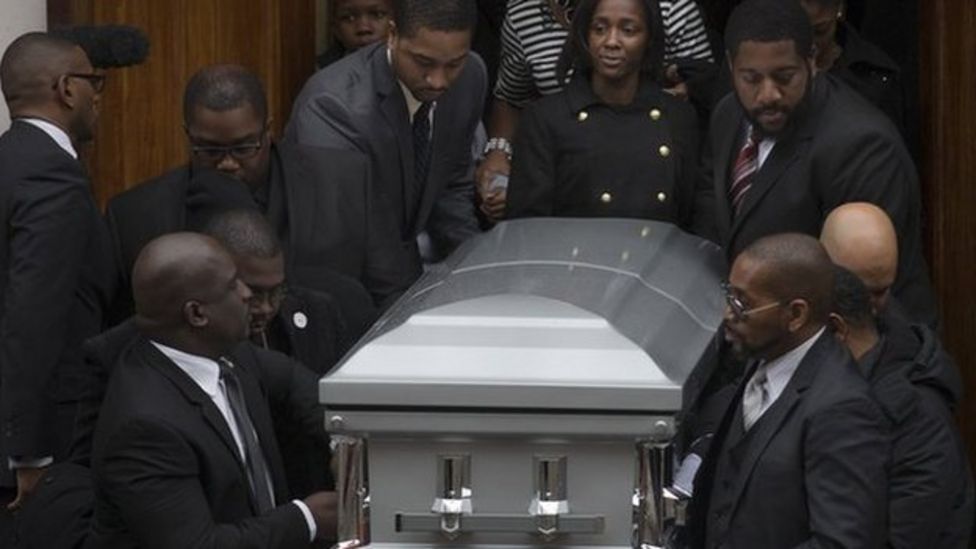 Akai Gurley death: Policeman charged over fatal shooting - BBC News
