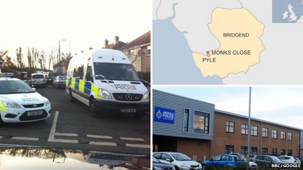 Murder arrests in Pyle and Porthcawl after man's death - BBC News