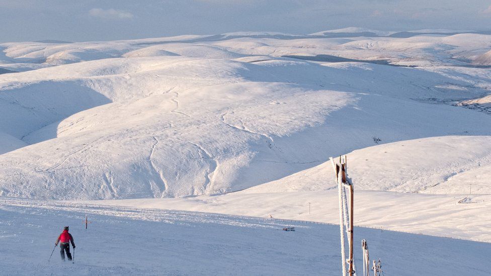 New Lowther Hills ski resort: First snow at Wanlockhead - BBC News