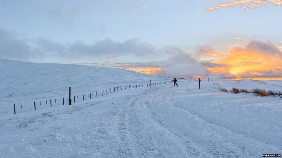 New Lowther Hills ski resort: First snow at Wanlockhead - BBC News