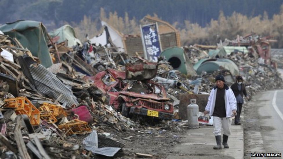Japan: Tsunami survivors need 'uplifting letters' - BBC News