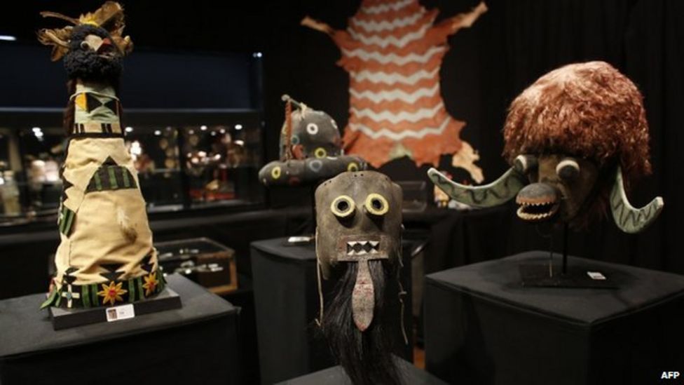 Navajo tribe buys back sacred masks at Paris auction - BBC News