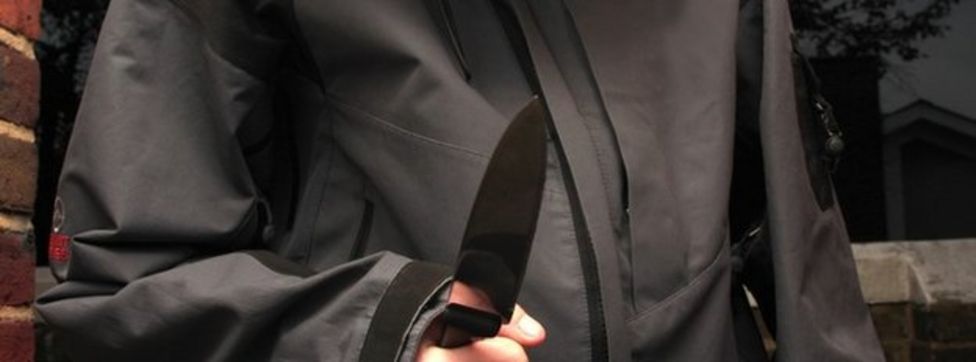 Q&A: How is restraint used in the UK? - BBC News