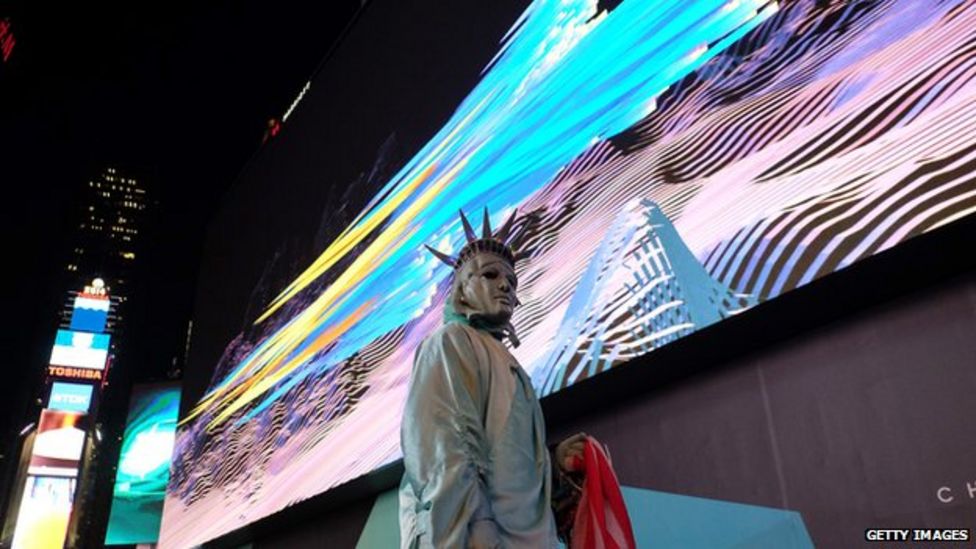 How the fairytale of New York can become a nightmare - BBC News