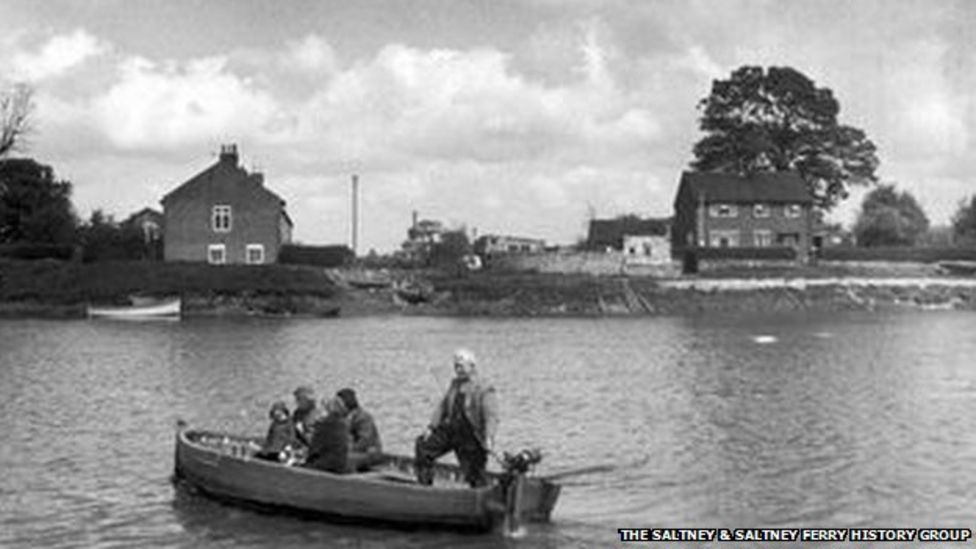 Saltney ferryman's past revived in new trail - BBC News