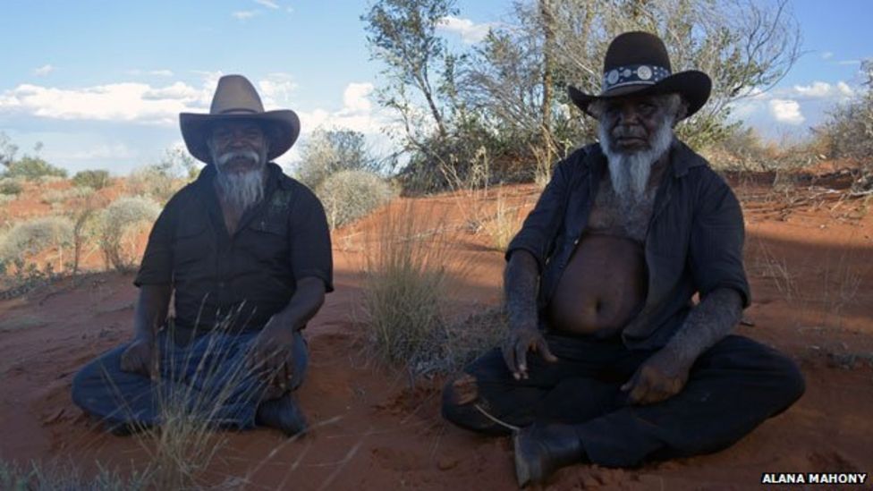 The day the Pintupi Nine entered the modern world - BBC News