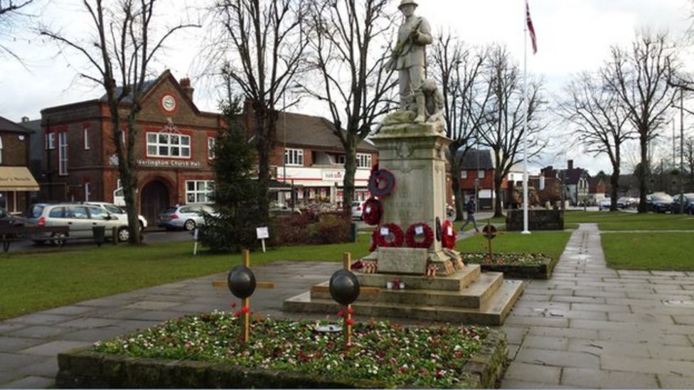 Warlingham Home Guard defends village green - BBC News
