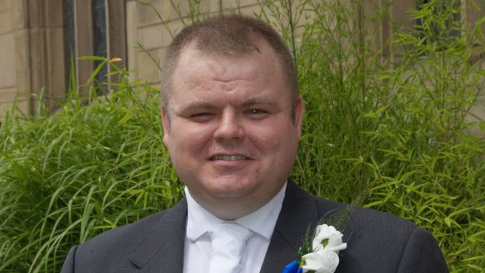 Off-duty PC Neil Doyle murder suspect arrested - BBC News