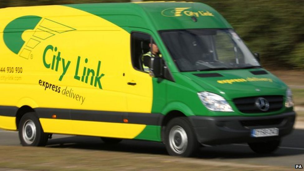 City Link parcel delivery company goes into administration - BBC News