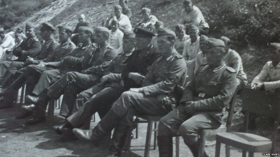 WWII: German camera captures Nazi troops at rest - BBC News