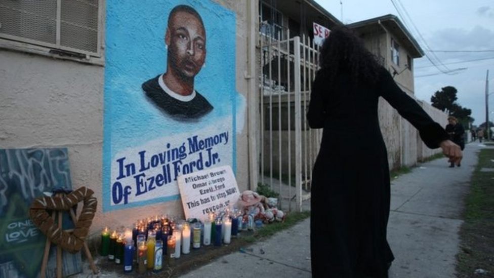 Ezell Ford shot in back by LA police - coroner - BBC News
