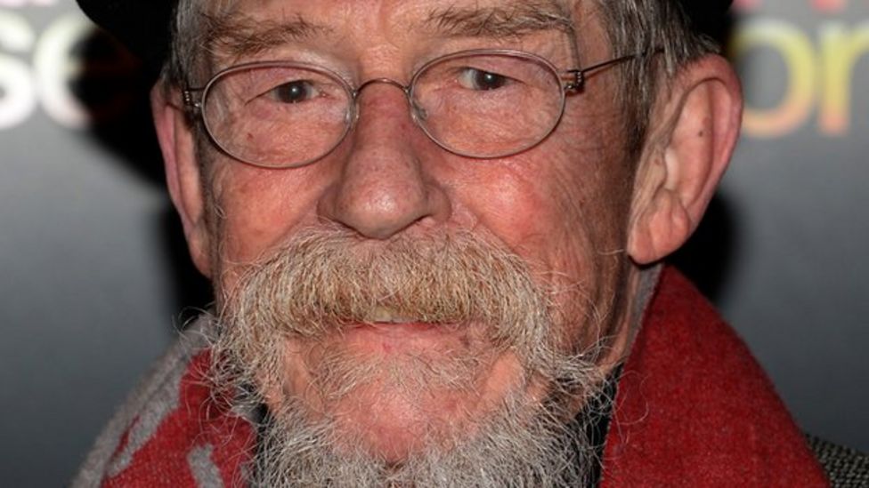 Sir John Hurt: Profile - BBC News