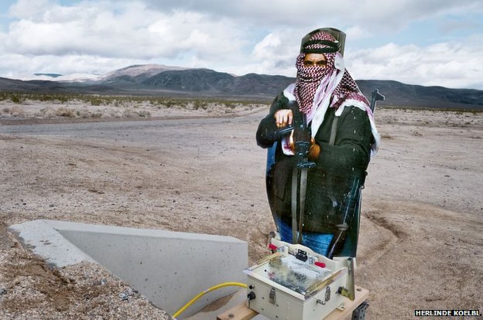 The images used to teach soldiers to kill - BBC News