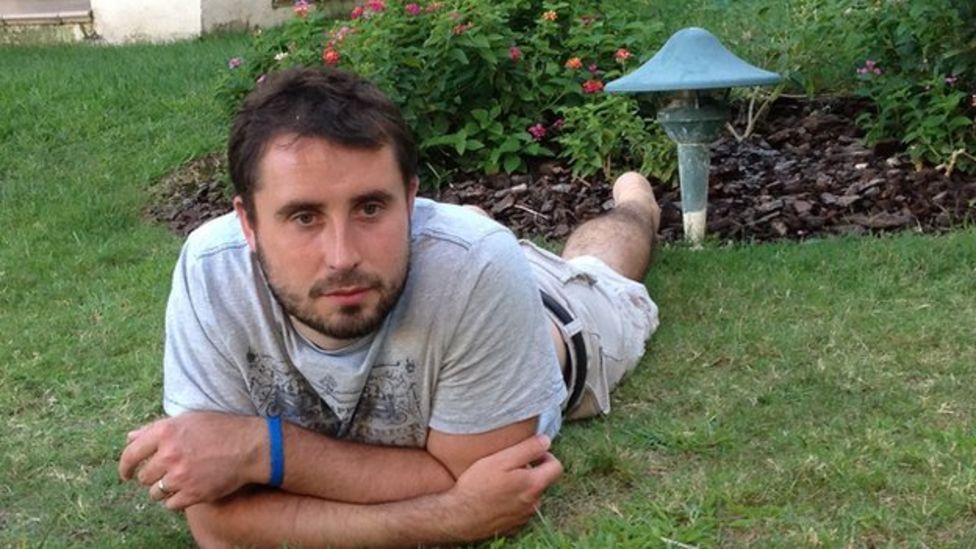 Tribute to A3 Bramshott crash cyclist James Stephenson - BBC News