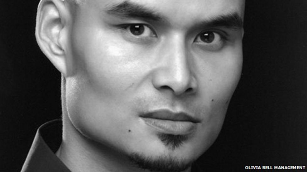 Former Star Wars actor dies in stage rehearsal - BBC News