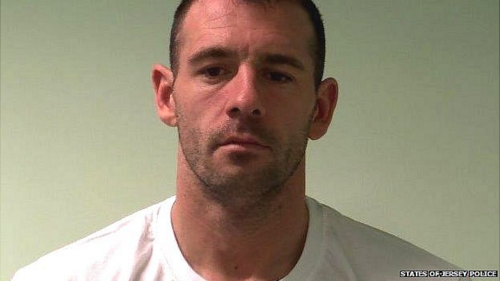 Colin Chevalier murder: Darren McCormick jailed for axe killing - BBC News