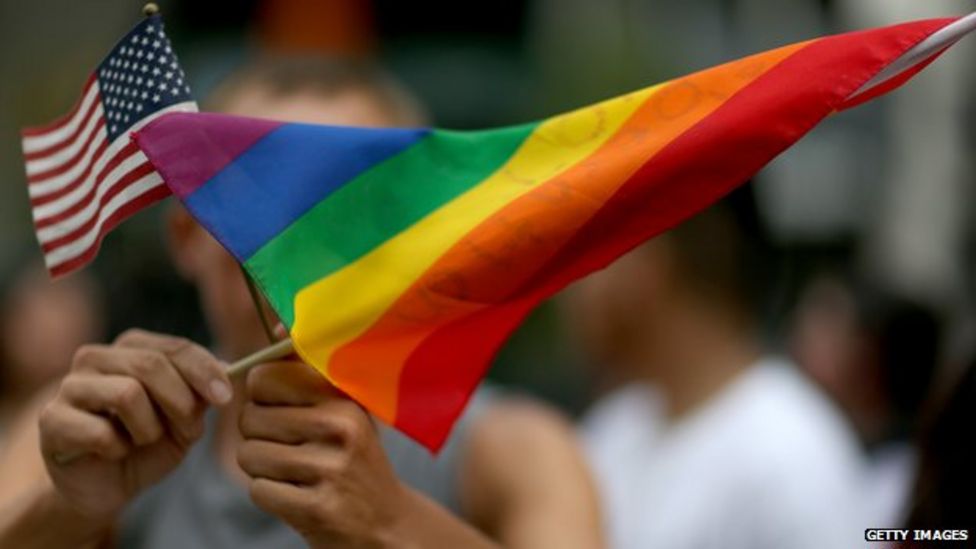 Transgender 13-year-old Zoey having therapy - BBC News