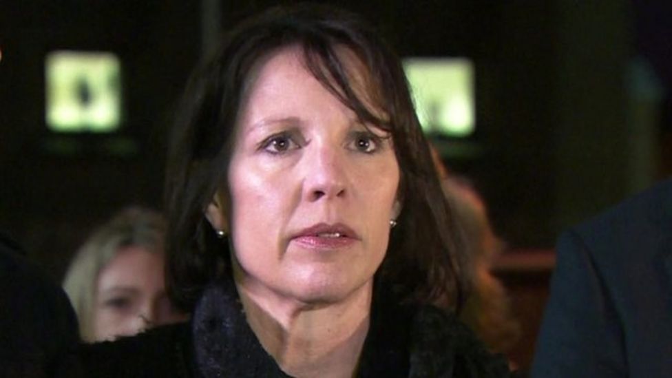 Breck Bednar murder: Lewis Daynes sentenced to life in prison - BBC News