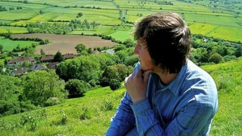 Life inside Feltham: 'I saw people's heads stamped on' - BBC News