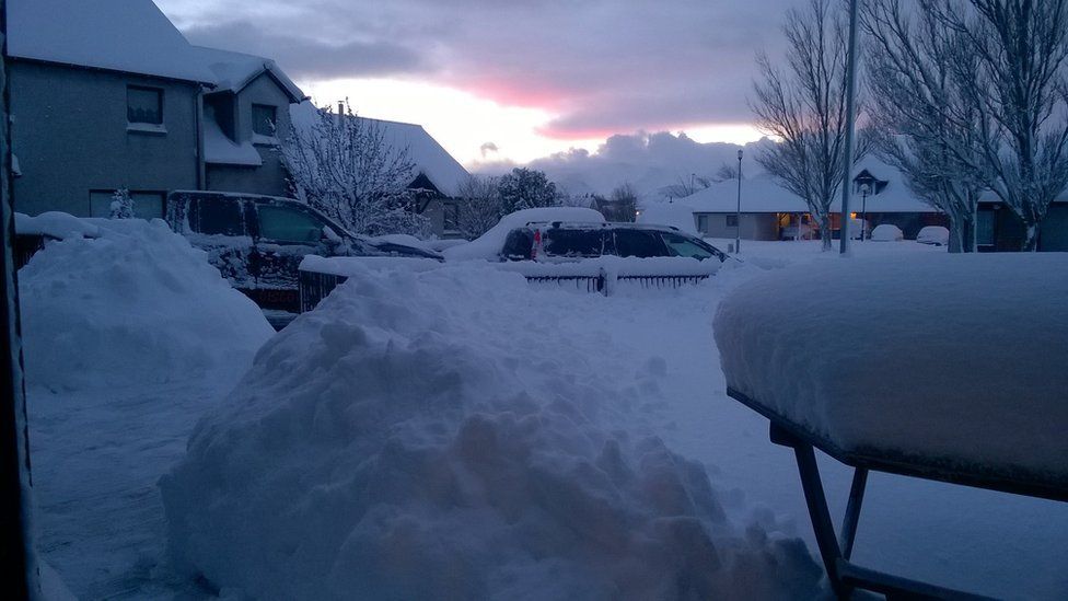 Your photos of the UK snow - BBC Weather