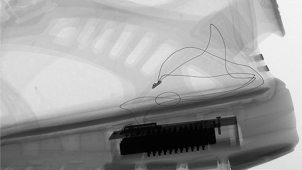 Smart shoe devices generate power from walking - BBC News