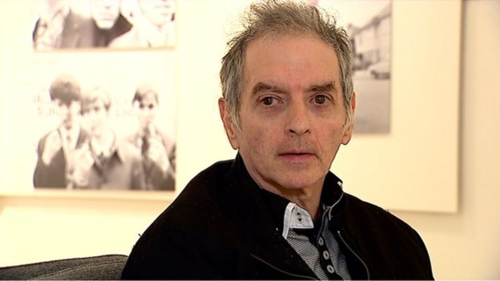 Photos of Harry Papadopoulos capture lost era of Scottish music - BBC News