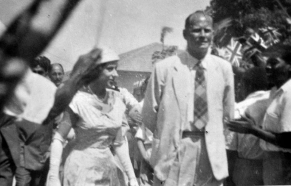 The camera that captured readers' lives - BBC News