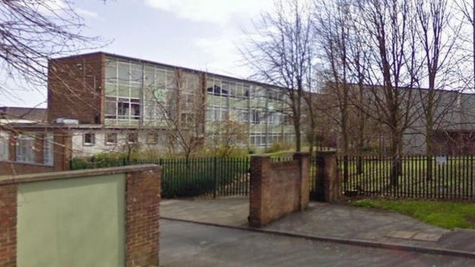 Parents in fight to save 'inadequate' Grindon Hall Christian Free ...
