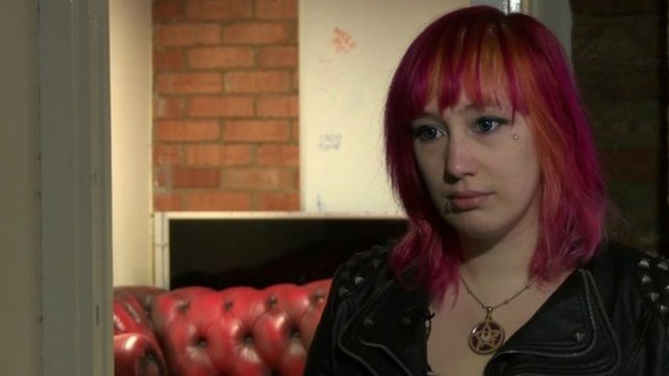 Alleged 'swatter' prankster arrested in US - BBC News