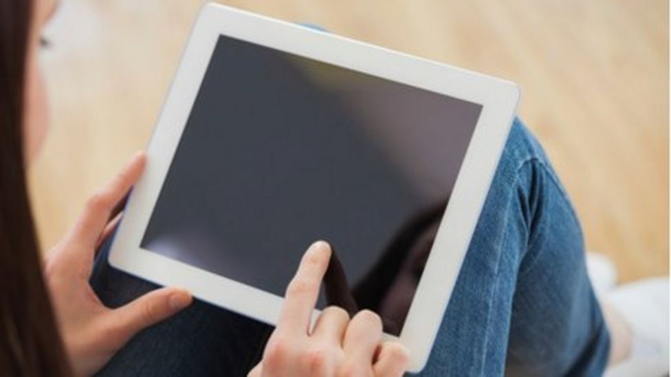 Children spend six hours or more a day on screens - BBC News