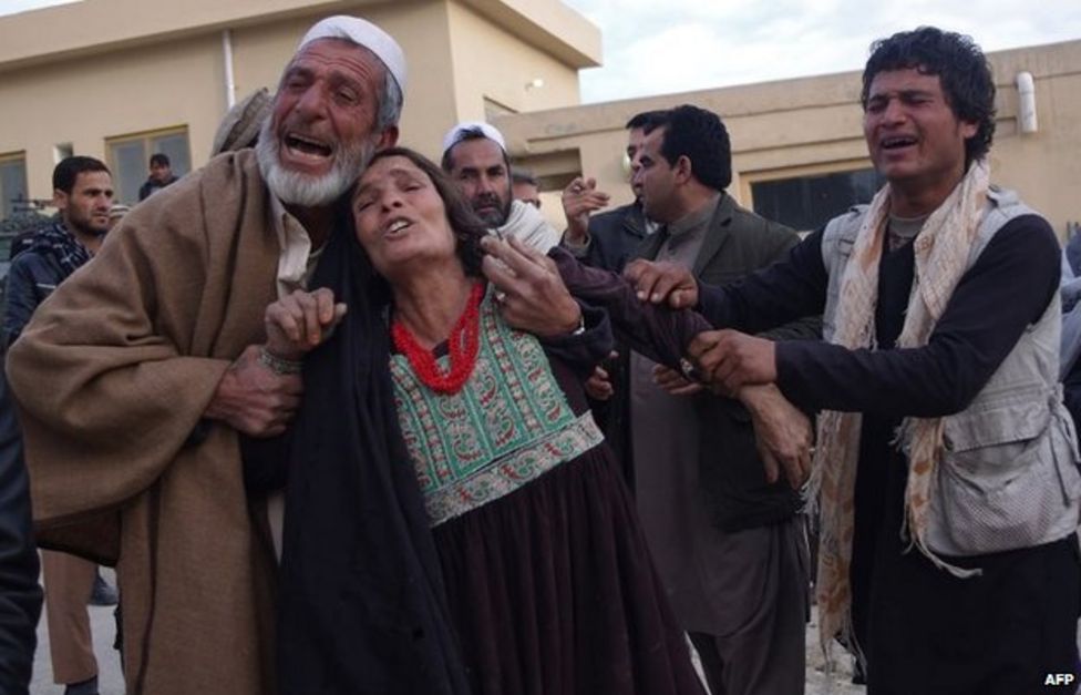 Suicide bomber hits Afghan funeral - BBC News