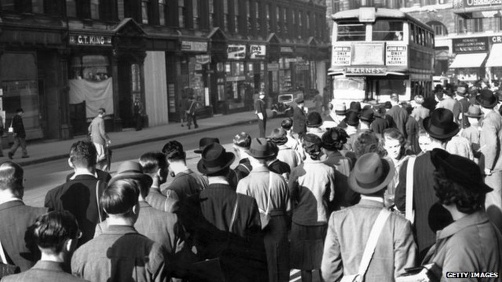 London's population high: Top metropolis facts - BBC News