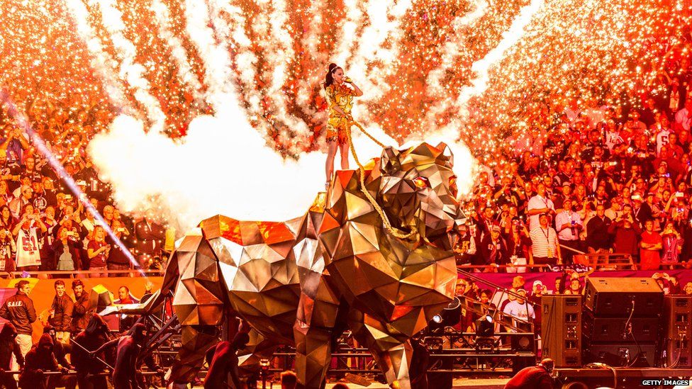 Katy Perry performs at the Super bowl half-time show - BBC Newsround